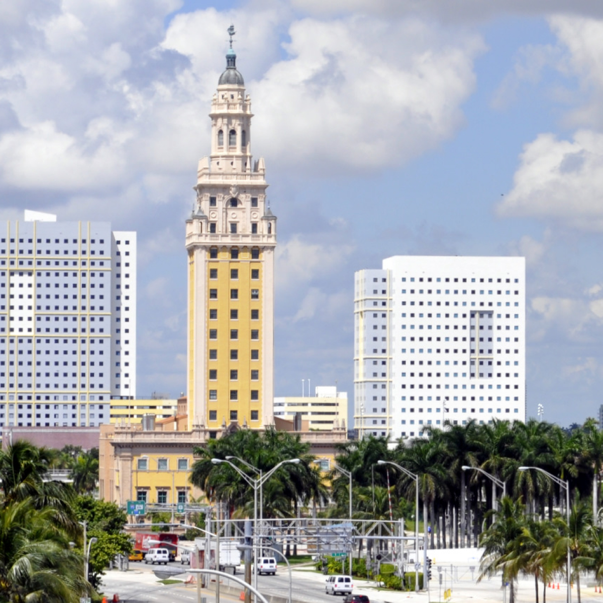 Ora by Casa Tua — luxury condos with amenities in Brickell, Miami